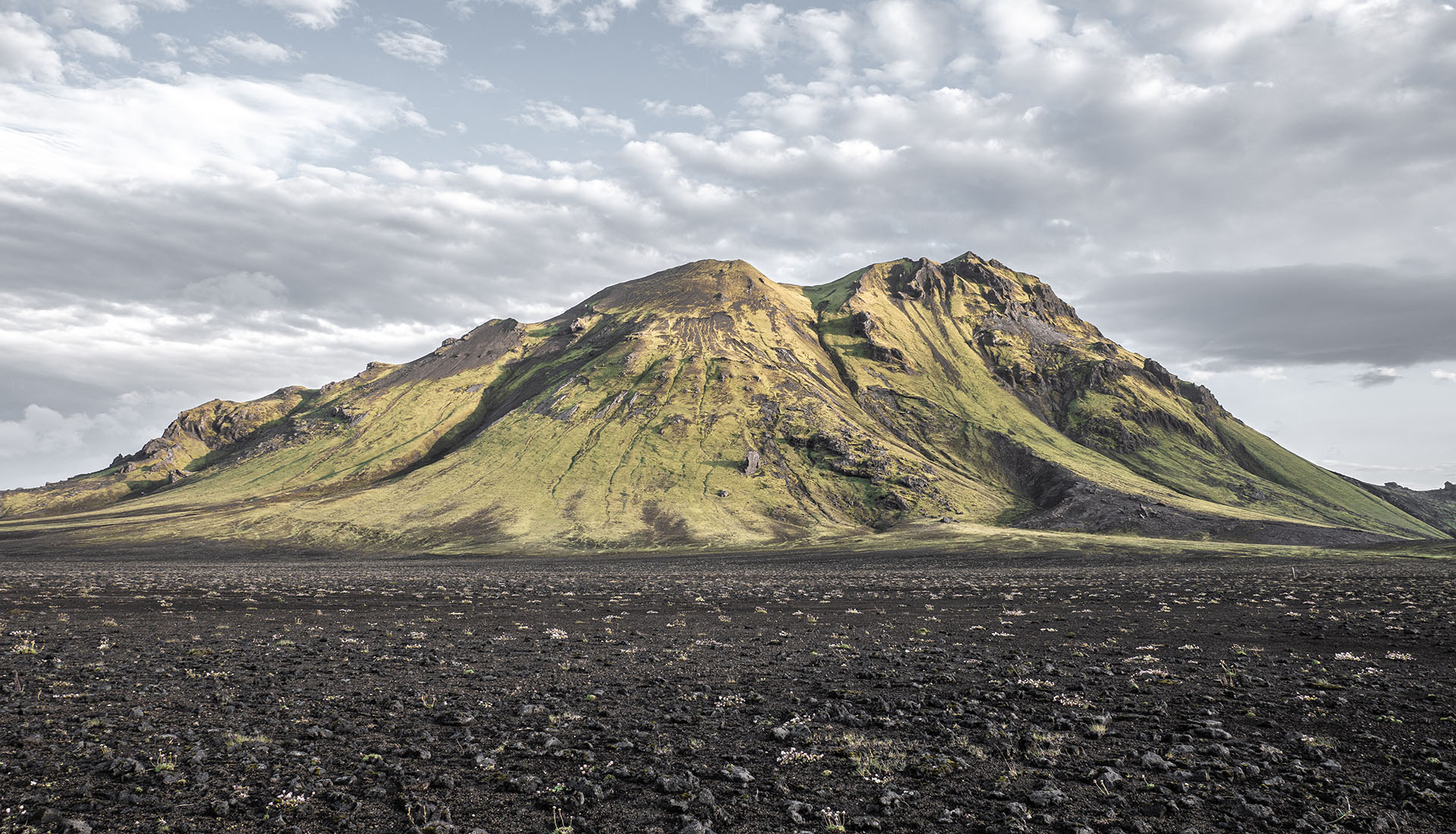 Laugavegur Trek in Iceland: Steps, Infos, Map, GPX